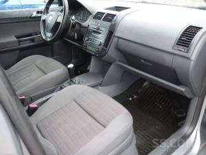Pelēks Volkswagen Polo 2007 Rīga, ar dzinēja tilpumu 1.40 L un nobraukumu 327 tūkst. km par 1950 €, foto 16 vietnē AUTOMOTO.COM.LV