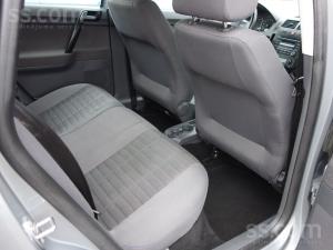 Pelēks Volkswagen Polo 2007 Rīga, ar dzinēja tilpumu 1.40 L un nobraukumu 327 tūkst. km par 1950 €, foto 18 vietnē AUTOMOTO.COM.LV