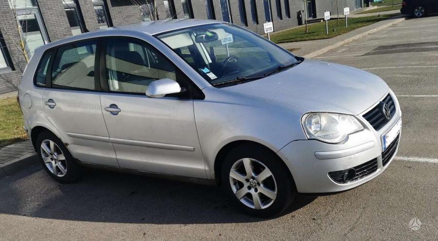 Pelēks Volkswagen Polo 2007 Kauņa, ar dzinēja tilpumu 1.40 L un nobraukumu 289 tūkst. km par 1250 €, foto 6 vietnē AUTOMOTO.COM.LV