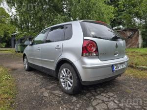 Grey Volkswagen Polo 2007 in Cesis, with an engine capacity of 1.40 L and mileage of 164 thousand km for 1800 €, photo 3 on AUTOMOTO.COM.LV