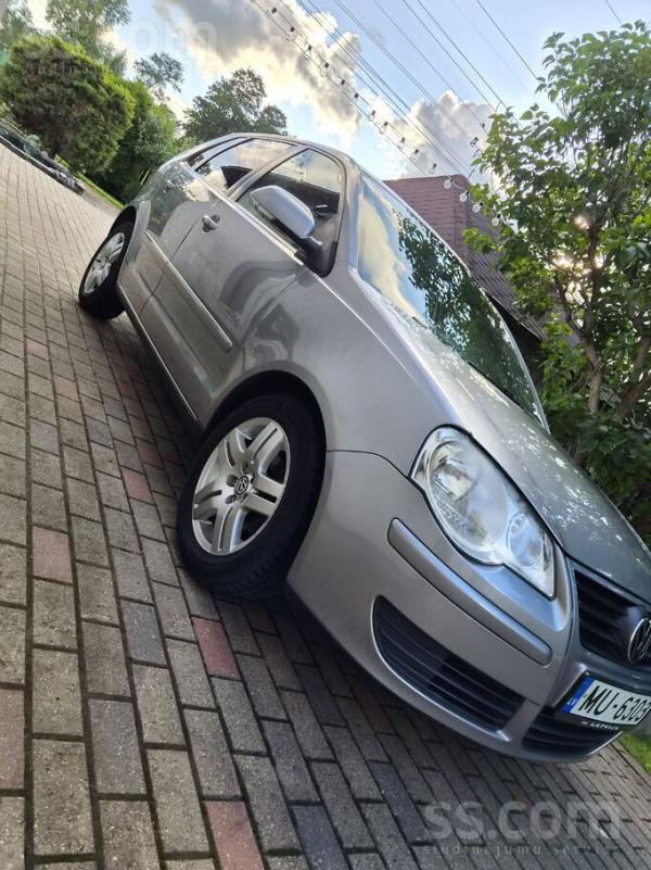 Pelēks Volkswagen Polo 2007 Rīga, ar dzinēja tilpumu 1.20 L un nobraukumu 229 tūkst. km par 1790 €, foto 1 vietnē AUTOMOTO.COM.LV