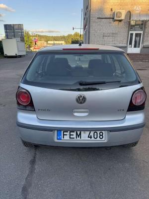 Grey Volkswagen Polo 2007 in Vilnius, with an engine capacity of 1.42 L and mileage of 203 thousand km for 1000 €, photo 4 on AUTOMOTO.COM.LV