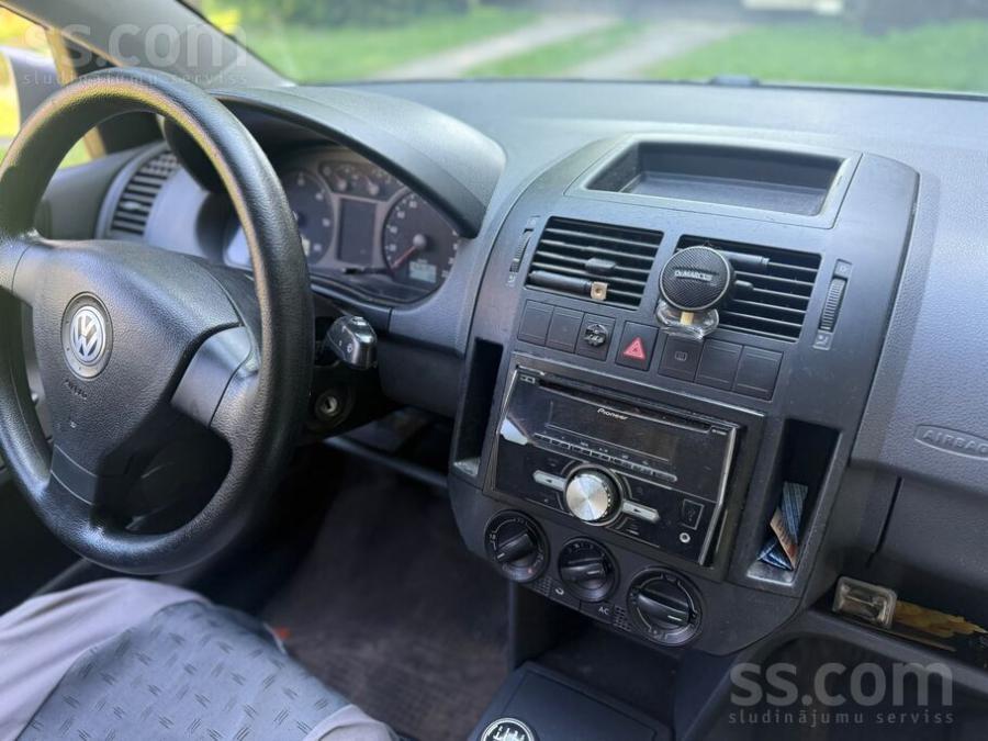 Pelēks Volkswagen Polo 2007 Rīga, ar dzinēja tilpumu 1.40 L un nobraukumu 403 tūkst. km par 640 €, foto 6 vietnē AUTOMOTO.COM.LV