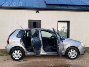 Pelēks Volkswagen Polo 2007 Rīga, ar dzinēja tilpumu 1.40 L un nobraukumu 413 tūkst. km par 650 €, foto 7 vietnē AUTOMOTO.COM.LV