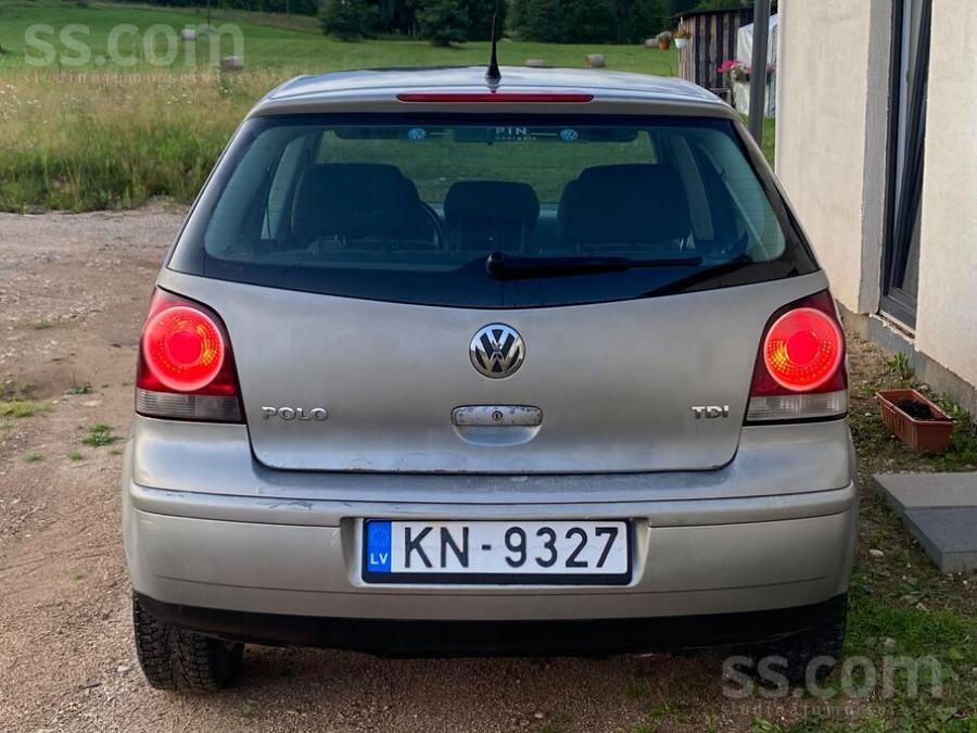 Pelēks Volkswagen Polo 2007 Rīga, ar dzinēja tilpumu 1.40 L un nobraukumu 413 tūkst. km par 650 €, foto 12 vietnē AUTOMOTO.COM.LV