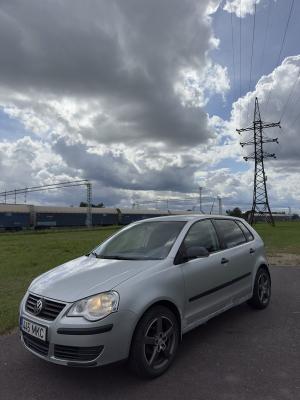 Grey Volkswagen Polo 2007 in Narva-Joesuu, with an engine capacity of 1.40 L and mileage of 168 thousand km for 600 €, photo 7 on AUTOMOTO.COM.LV