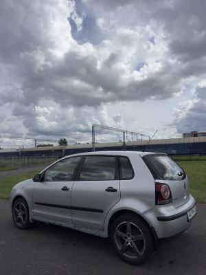 Grey Volkswagen Polo 2007 in Narva-Joesuu, with an engine capacity of 1.40 L and mileage of 168 thousand km for 600 €, photo 8 on AUTOMOTO.COM.LV