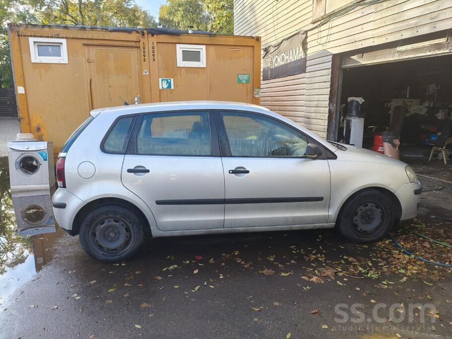 Pelēks Volkswagen Polo 2007 Rīga, ar dzinēja tilpumu 1.40 L un nobraukumu 283 tūkst. km par 1350 €, foto 7 vietnē AUTOMOTO.COM.LV