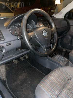 Pelēks Volkswagen Polo 2007 Rīga, ar dzinēja tilpumu 1.40 L un nobraukumu 283 tūkst. km par 1350 €, foto 10 vietnē AUTOMOTO.COM.LV
