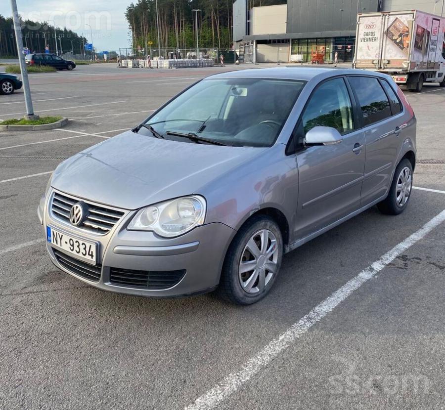 Grey Volkswagen Polo 2008 in Bauska, with an engine capacity of 1.40 L and mileage of 167 thousand km for 1000 €, photo 1 on AUTOMOTO.COM.LV