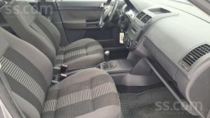 Grey Volkswagen Polo 2008 in Ogre, with an engine capacity of 1.40 L and mileage of 246 thousand km for 3250 €, photo 12 on AUTOMOTO.COM.LV