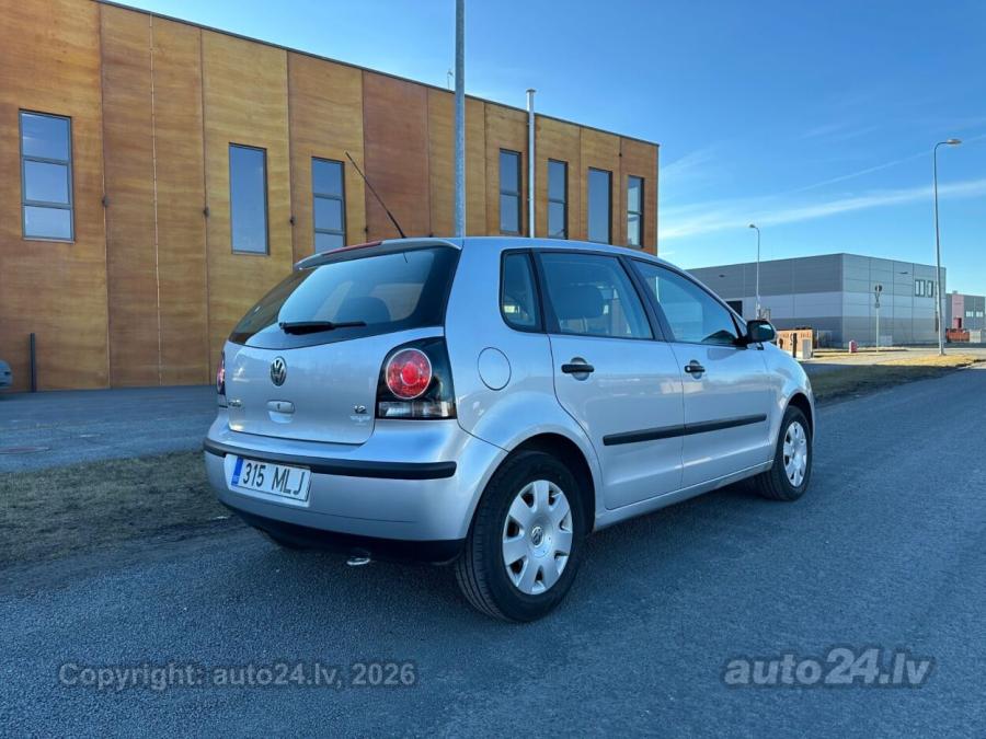 Grey Volkswagen Polo 2008 in Tallinn, with an engine capacity of 1.20 L and mileage of 150 thousand km for 2250 €, photo 6 on AUTOMOTO.COM.LV