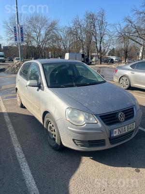 Pelēks Volkswagen Polo 2008 Rīga, ar dzinēja tilpumu 1.20 L un nobraukumu 200 tūkst. km par 690 €, foto  vietnē AUTOMOTO.COM.LV