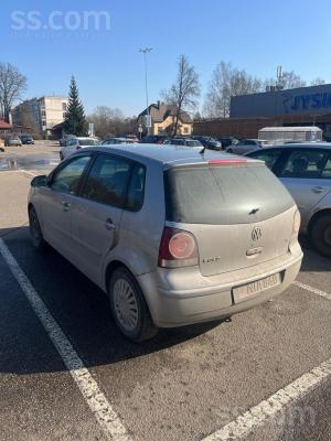 Pelēks Volkswagen Polo 2008 Rīga, ar dzinēja tilpumu 1.20 L un nobraukumu 200 tūkst. km par 690 €, foto 4 vietnē AUTOMOTO.COM.LV