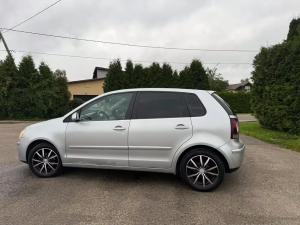 Pelēks Volkswagen Polo 2008 Rīga, ar dzinēja tilpumu 1.40 L un nobraukumu 322 tūkst. km par 1700 €, foto 5 vietnē AUTOMOTO.COM.LV