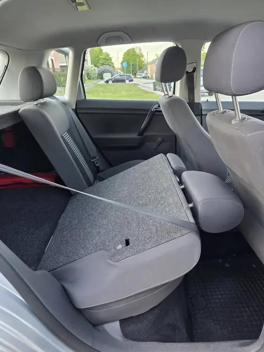 Pelēks Volkswagen Polo 2008 Ventspils, ar dzinēja tilpumu 1.40 L un nobraukumu 206 tūkst. km par 1490 €, foto 17 vietnē AUTOMOTO.COM.LV