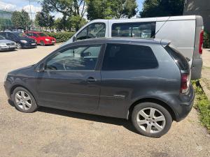 Pelēks Volkswagen Polo 2008 Kauņa, ar dzinēja tilpumu 1.42 L un nobraukumu 291 tūkst. km par 800 €, foto 5 vietnē AUTOMOTO.COM.LV