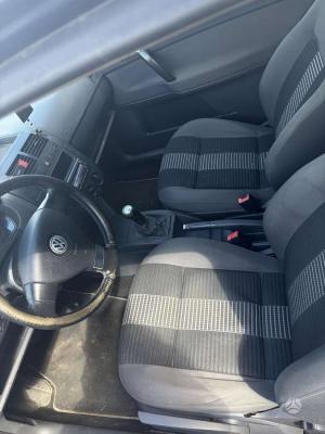 Pelēks Volkswagen Polo 2008 Kauņa, ar dzinēja tilpumu 1.42 L un nobraukumu 291 tūkst. km par 800 €, foto 18 vietnē AUTOMOTO.COM.LV