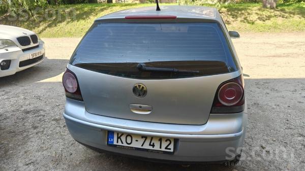 Pelēks Volkswagen Polo 2008 Rīga, ar dzinēja tilpumu 1.40 L un nobraukumu 344 tūkst. km par 1177 €, foto 3 vietnē AUTOMOTO.COM.LV