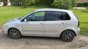 Grey Volkswagen Polo 2008 in Riga, with an engine capacity of 1.40 L and mileage of 346 thousand km for 850 €, photo  on AUTOMOTO.COM.LV