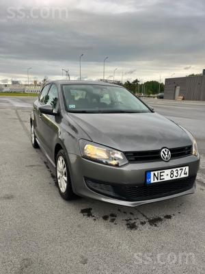 Grey Volkswagen Polo 2009 in Liepaja, with an engine capacity of 1.20 L and mileage of 193 thousand km for 3000 €, photo 1 on AUTOMOTO.COM.LV