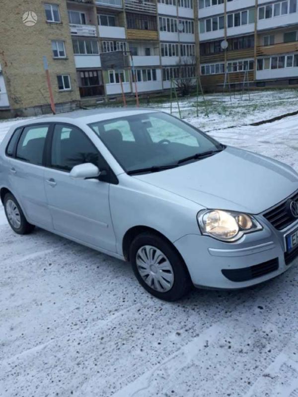 Grey Volkswagen Polo 2009 in Vilnius, with an engine capacity of 1.40 L and mileage of 270 thousand km for 1800 €, photo 3 on AUTOMOTO.COM.LV