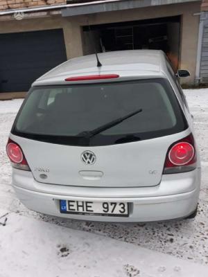 Grey Volkswagen Polo 2009 in Vilnius, with an engine capacity of 1.40 L and mileage of 270 thousand km for 1800 €, photo 8 on AUTOMOTO.COM.LV