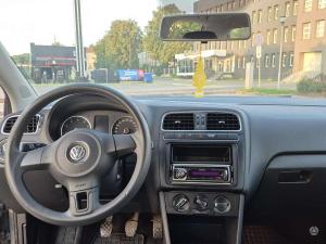 Grey Volkswagen Polo 2009 in Kaunas, with an engine capacity of 1.20 L and mileage of 204 thousand km for 3300 €, photo 11 on AUTOMOTO.COM.LV