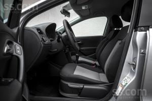 Pelēks Volkswagen Polo 2009 Rīga, ar dzinēja tilpumu 1.60 L un nobraukumu 221 tūkst. km par 2990 €, foto 10 vietnē AUTOMOTO.COM.LV