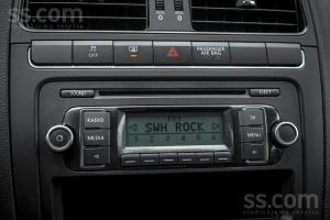 Pelēks Volkswagen Polo 2009 Rīga, ar dzinēja tilpumu 1.60 L un nobraukumu 221 tūkst. km par 2990 €, foto 22 vietnē AUTOMOTO.COM.LV