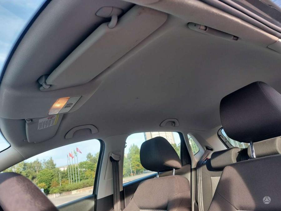 Pelēks Volkswagen Polo 2009 Panevēža, ar dzinēja tilpumu 1.60 L un nobraukumu 260 tūkst. km par 3690 €, foto 22 vietnē AUTOMOTO.COM.LV