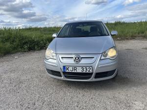 Pelēks Volkswagen Polo 2009 Kauņa, ar dzinēja tilpumu 1.40 L un nobraukumu 268 tūkst. km par 500 €, foto 3 vietnē AUTOMOTO.COM.LV