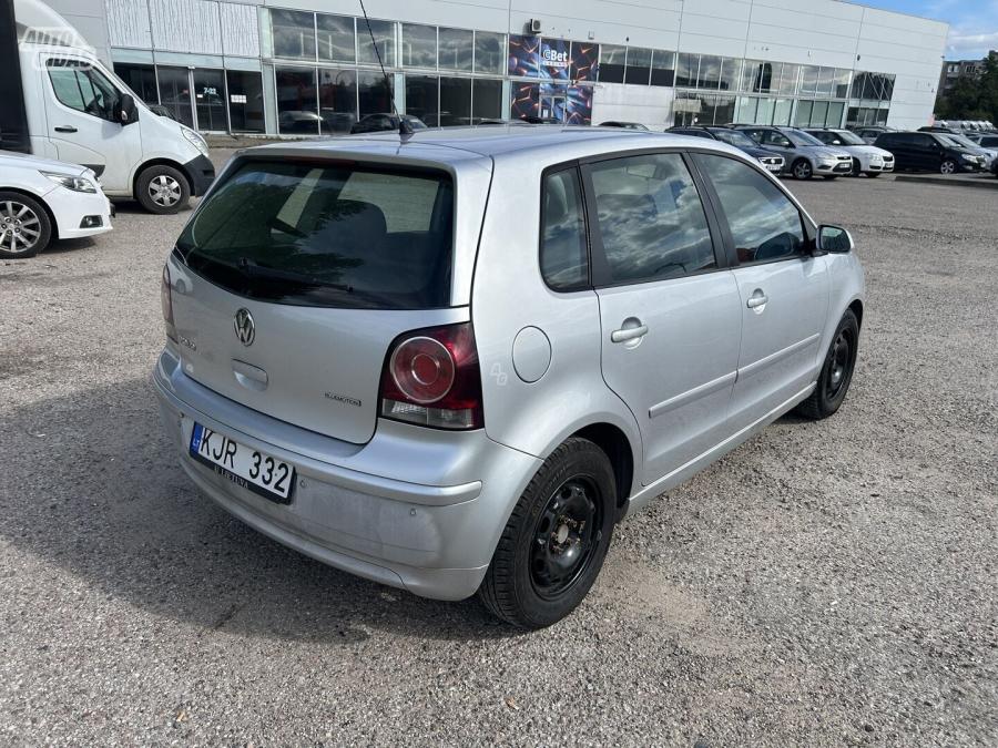 Pelēks Volkswagen Polo 2009 Kauņa, ar dzinēja tilpumu 1.40 L un nobraukumu 268 tūkst. km par 500 €, foto 7 vietnē AUTOMOTO.COM.LV