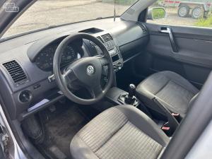 Pelēks Volkswagen Polo 2009 Kauņa, ar dzinēja tilpumu 1.40 L un nobraukumu 268 tūkst. km par 500 €, foto 9 vietnē AUTOMOTO.COM.LV