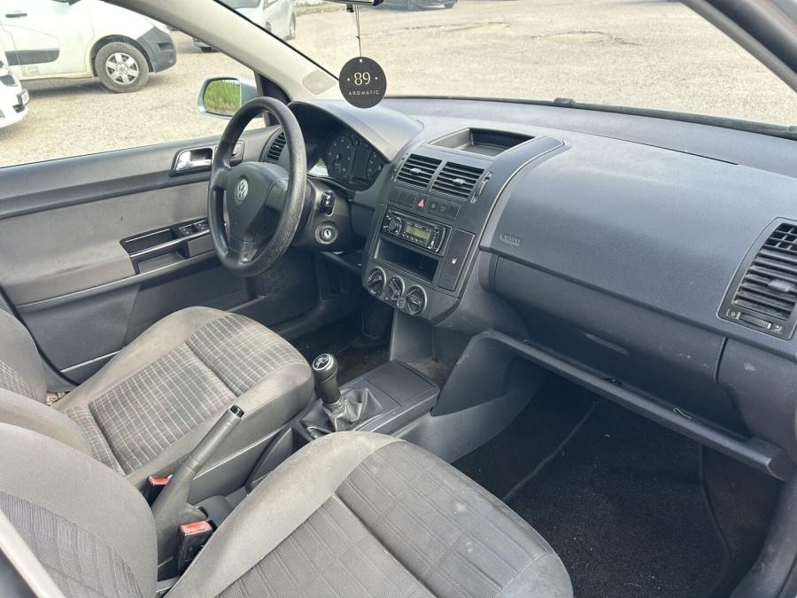 Pelēks Volkswagen Polo 2009 Kauņa, ar dzinēja tilpumu 1.40 L un nobraukumu 268 tūkst. km par 500 €, foto 11 vietnē AUTOMOTO.COM.LV