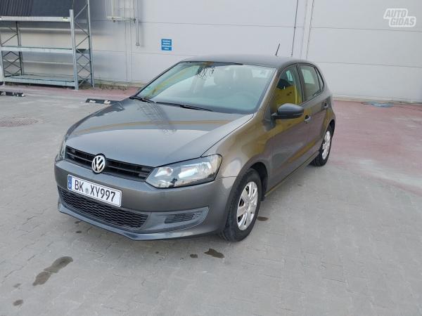 Volkswagen Polo 2009 Viļņa vietnē Pelēks Volkswagen Polo 2009 Viļņa, ar dzinēja tilpumu 1.20 L un nobraukumu 155 tūkst. km par 2950 €, foto 1 vietnē AUTOMOTO.COM.LV
