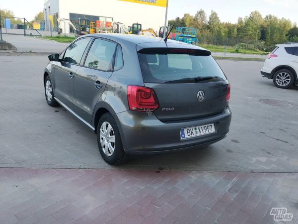 Volkswagen Polo 2009 Viļņa vietnē Pelēks Volkswagen Polo 2009 Viļņa, ar dzinēja tilpumu 1.20 L un nobraukumu 155 tūkst. km par 2950 €, foto 4 vietnē AUTOMOTO.COM.LV