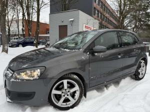 Grey Volkswagen Polo 2010 in Kaunas, with an engine capacity of 1.60 L and mileage of 273 thousand km for 4650 €, photo  on AUTOMOTO.COM.LV