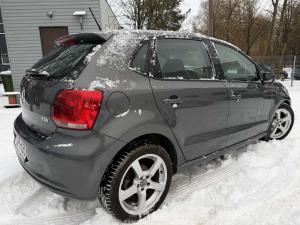 Pelēks Volkswagen Polo 2010 Kauņa, ar dzinēja tilpumu 1.60 L un nobraukumu 273 tūkst. km par 4650 €, foto 4 vietnē AUTOMOTO.COM.LV