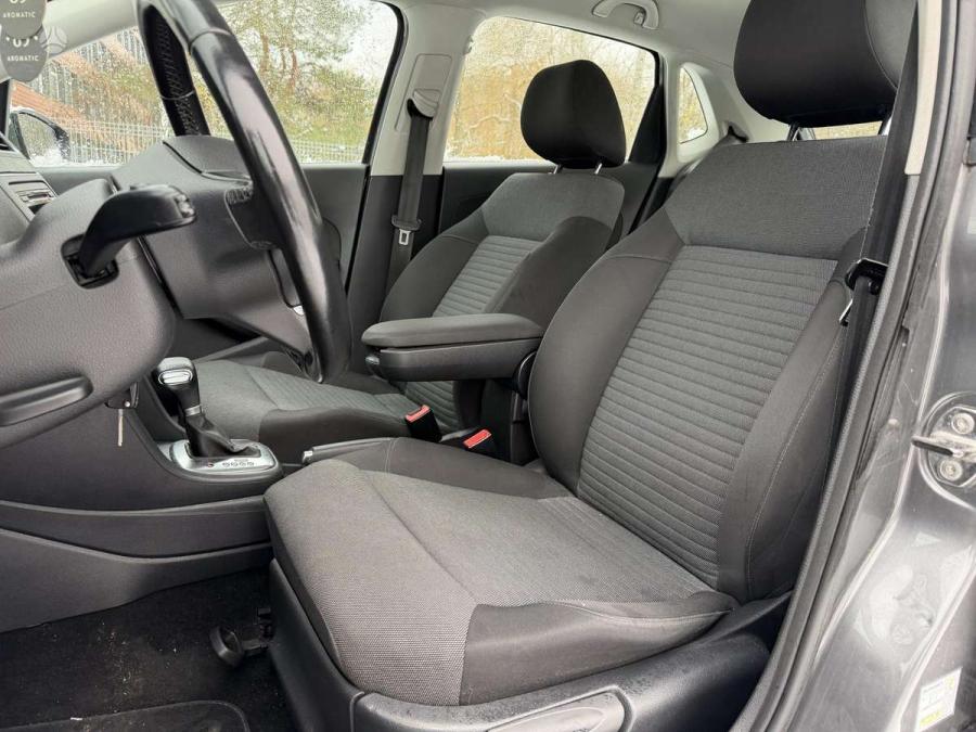 Pelēks Volkswagen Polo 2010 Kauņa, ar dzinēja tilpumu 1.60 L un nobraukumu 273 tūkst. km par 4650 €, foto 9 vietnē AUTOMOTO.COM.LV