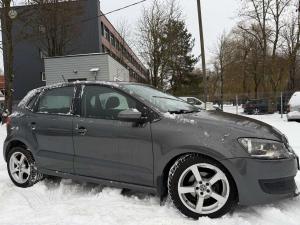 Pelēks Volkswagen Polo 2010 Kauņa, ar dzinēja tilpumu 1.60 L un nobraukumu 273 tūkst. km par 4650 €, foto 19 vietnē AUTOMOTO.COM.LV