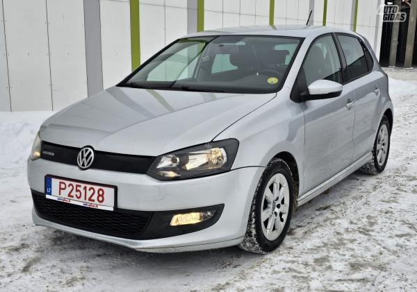 Grey Volkswagen Polo 2010 in Ariogala, with an engine capacity of 1.20 L and mileage of 200 thousand km for 4200 €, photo 1 on AUTOMOTO.COM.LV