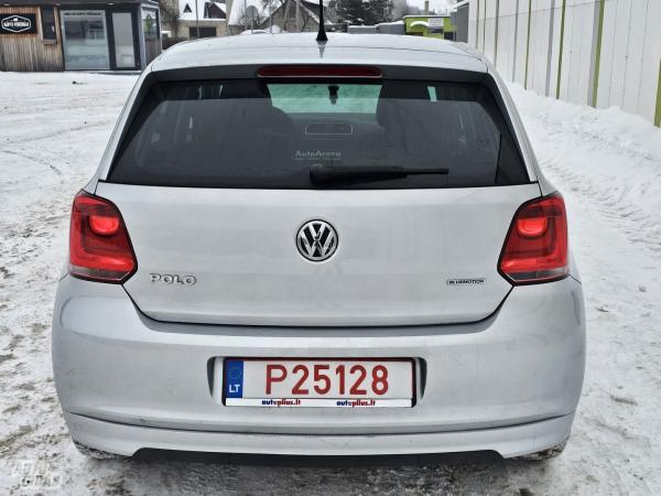 Grey Volkswagen Polo 2010 in Ariogala, with an engine capacity of 1.20 L and mileage of 200 thousand km for 4200 €, photo 3 on AUTOMOTO.COM.LV