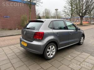 Grey Volkswagen Polo 2010 in Cesis, with an engine capacity of 1.40 L and mileage of 0 thousand km for 5990 €, photo 4 on AUTOMOTO.COM.LV