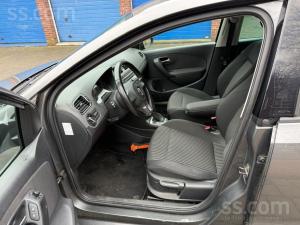 Grey Volkswagen Polo 2010 in Cesis, with an engine capacity of 1.40 L and mileage of 0 thousand km for 5990 €, photo 13 on AUTOMOTO.COM.LV