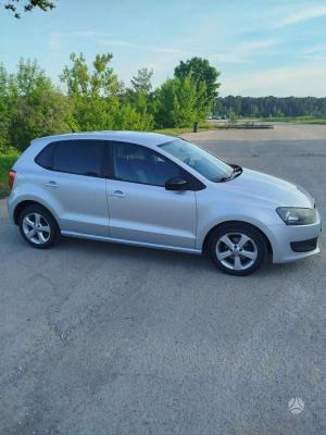 Grey Volkswagen Polo 2010 in Kaunas, with an engine capacity of 1.20 L and mileage of 175 thousand km for 2700 €, photo 4 on AUTOMOTO.COM.LV