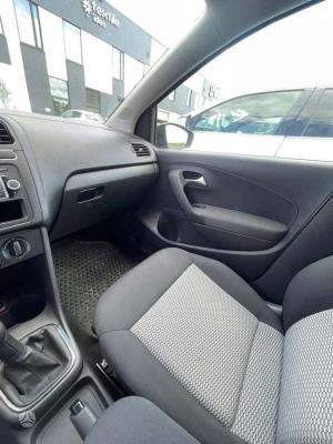 Pelēks Volkswagen Polo 2010 Viļņa, ar dzinēja tilpumu 1.20 L un nobraukumu 129 tūkst. km par 3100 €, foto 11 vietnē AUTOMOTO.COM.LV