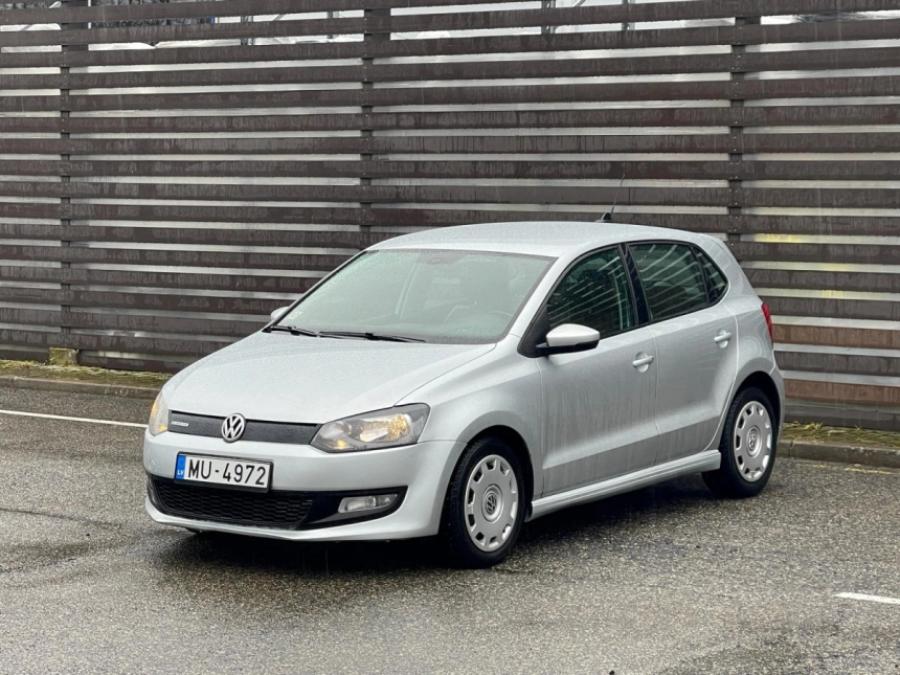 Pelēks Volkswagen Polo 2010 Rīga, ar dzinēja tilpumu 1.20 L un nobraukumu 0 tūkst. km par 4500 €, foto 1 vietnē AUTOMOTO.COM.LV