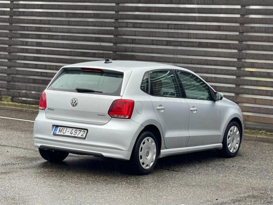 Pelēks Volkswagen Polo 2010 Rīga, ar dzinēja tilpumu 1.20 L un nobraukumu 0 tūkst. km par 4500 €, foto 6 vietnē AUTOMOTO.COM.LV