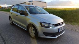 Grey Volkswagen Polo 2010 in Vilnius, with an engine capacity of 1.60 L and mileage of 333 thousand km for 3000 €, photo  on AUTOMOTO.COM.LV